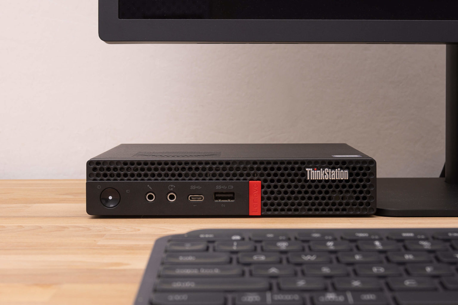 联想 Lenovo ThinkStation P330 Tiny 四网口版展示 – macOS 篇 – HackTiny