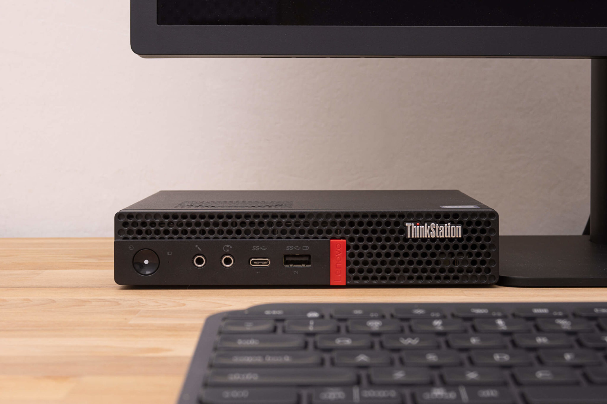 联想 Lenovo ThinkStation P330 Tiny 四网口版展示 – macOS 篇 – HackTiny